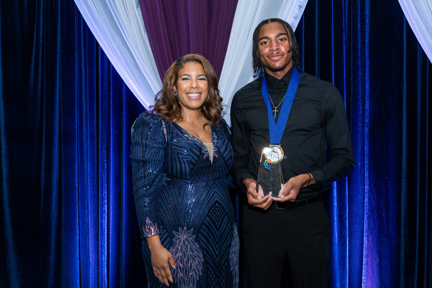 Fourth Annual A Night With the Stars Event Honors Direct Service ...